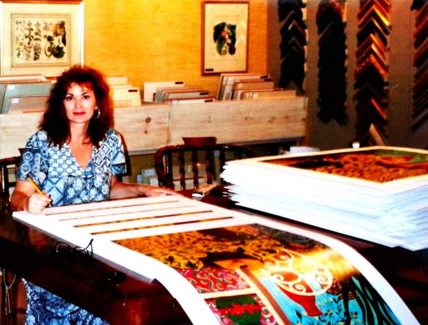 Creating scenes full of life: An artist profile on Jan Whitney ...