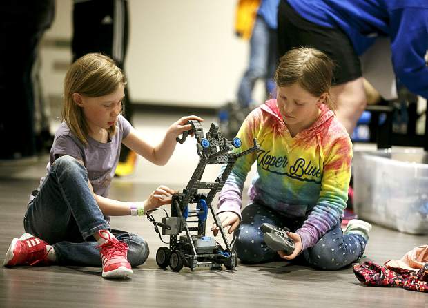 Summit School District hosts first robotics competition | SummitDaily.com