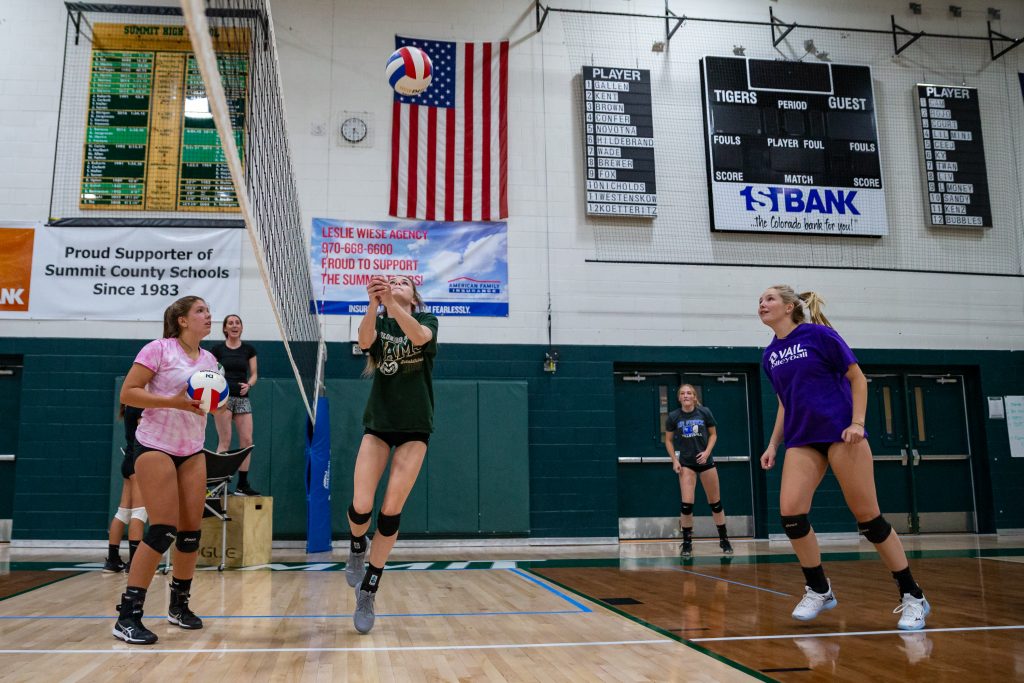 Summit High volleyball embraces new culture heading into coach Kelly ...