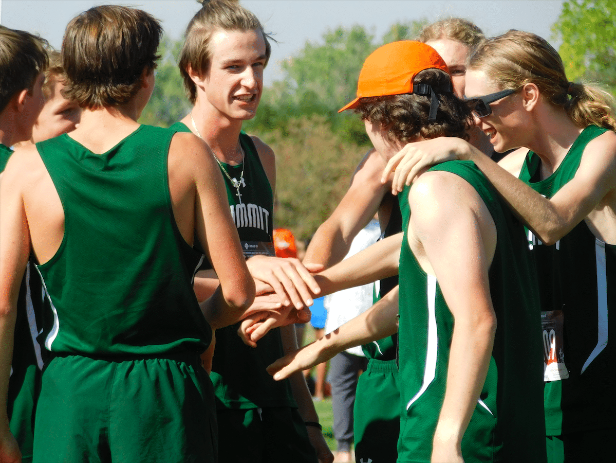 Summit freshman Remeikis breaks school record at Pat Amato Classic ...