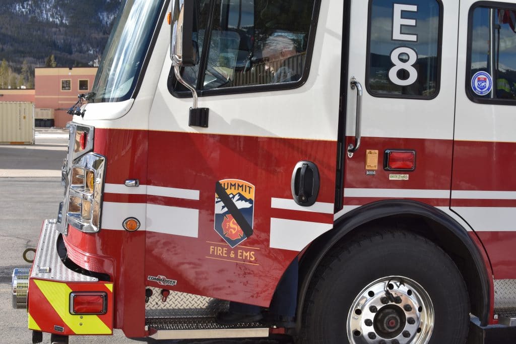 Summit County firefighter dies after falling from roof of condo ...