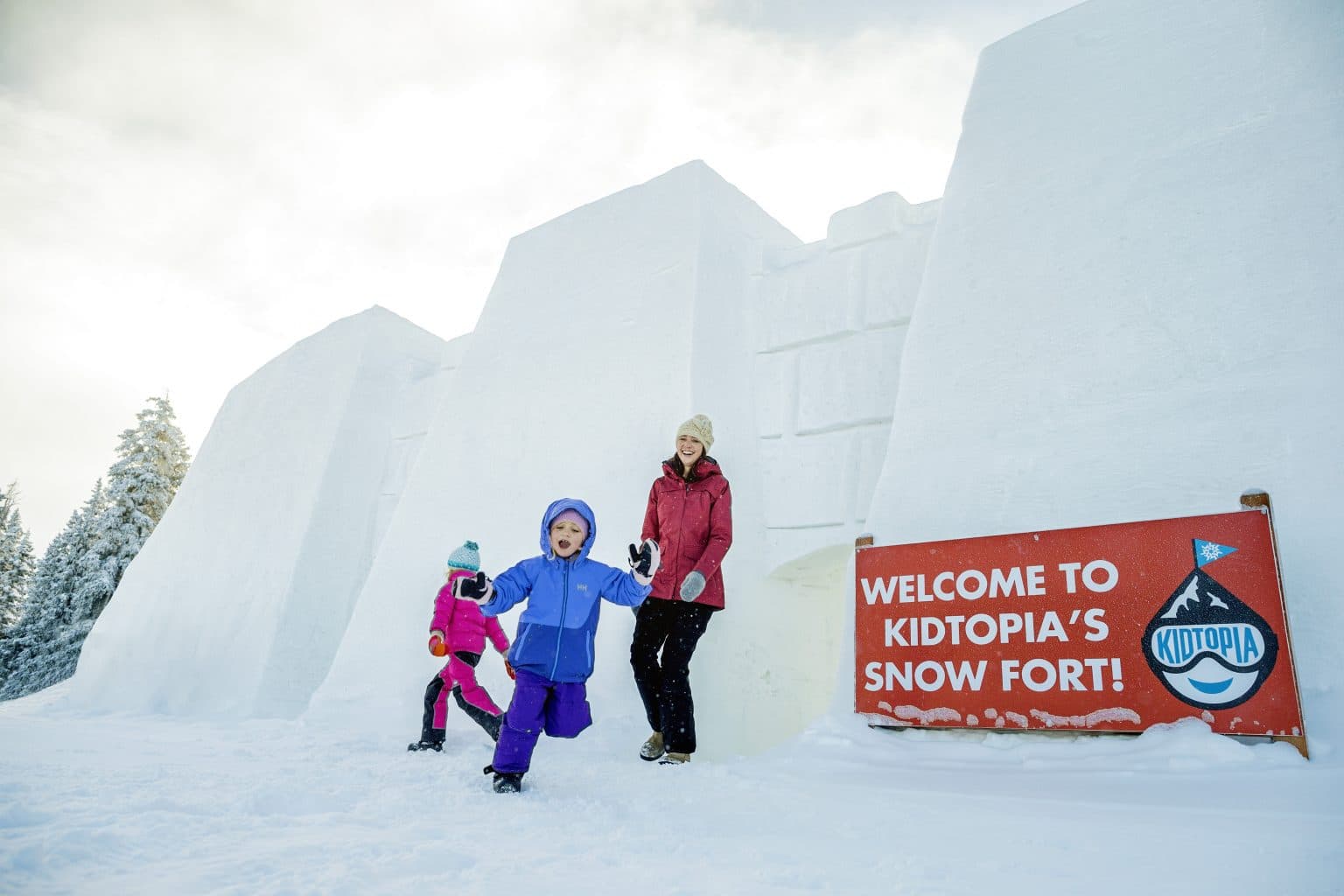 Fort fun: Kidtopia Holiday Spectacular in full swing with snow castle ...