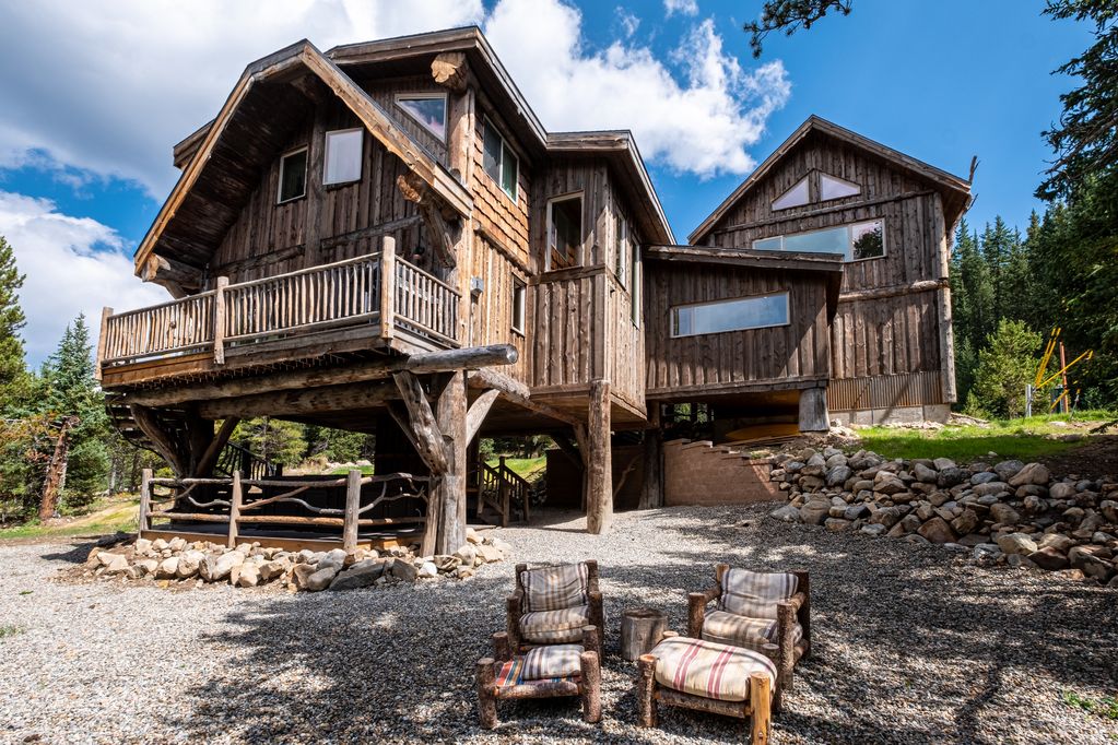 From treehouses to spaces for entertainment, Summit County locals build ...