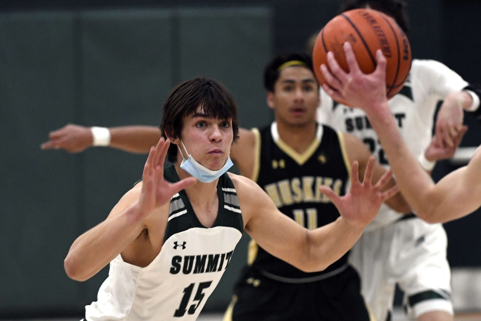 Summit boys basketball team poised for success following last year’s 3 ...