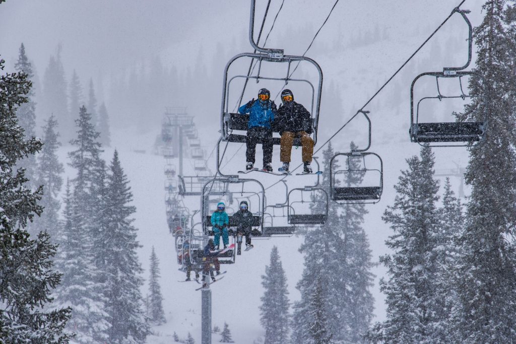Colorado 3rd-graders can ski all season for just $59. Here’s how ...