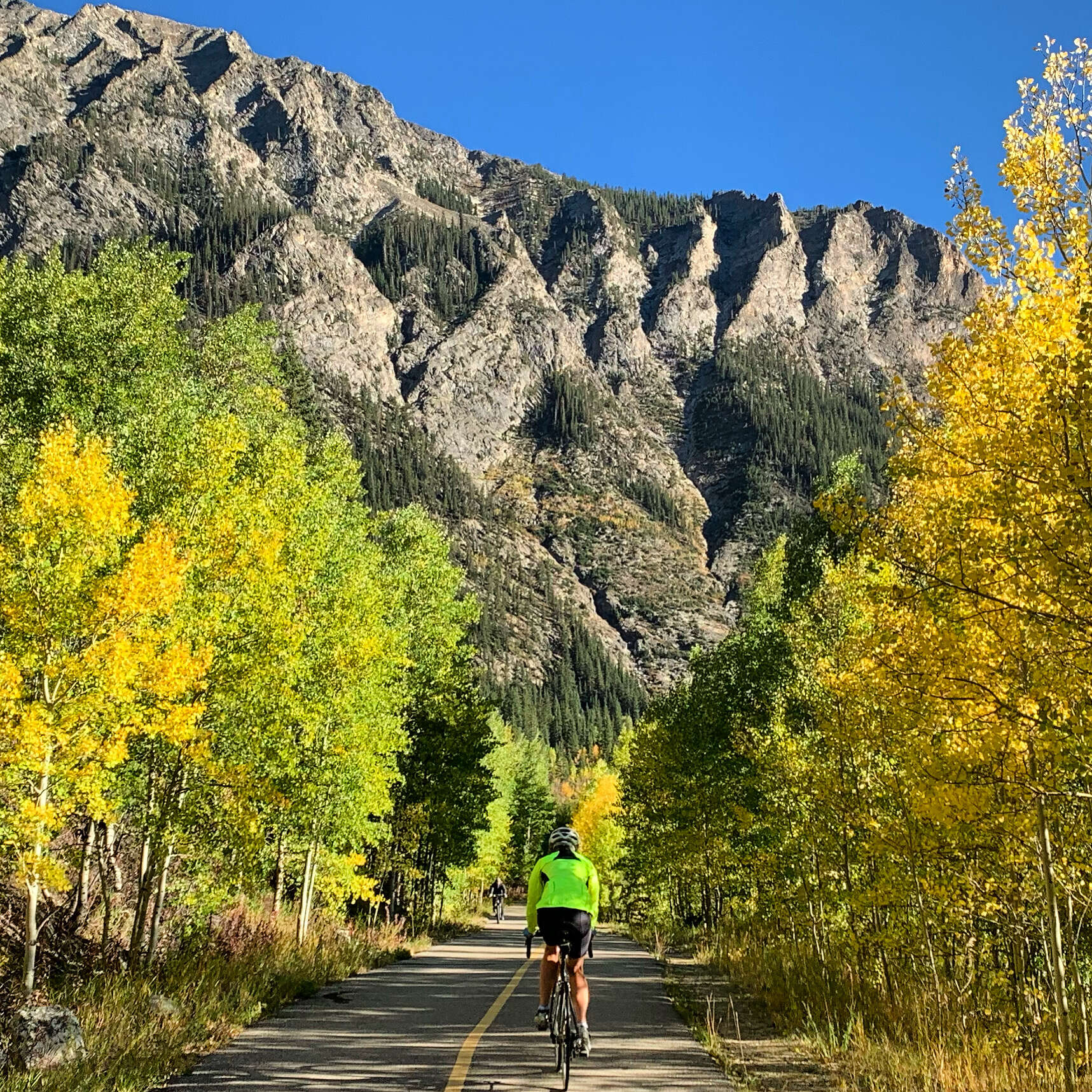 Photos: Explosion of golden fall foliage captures Summit County ...