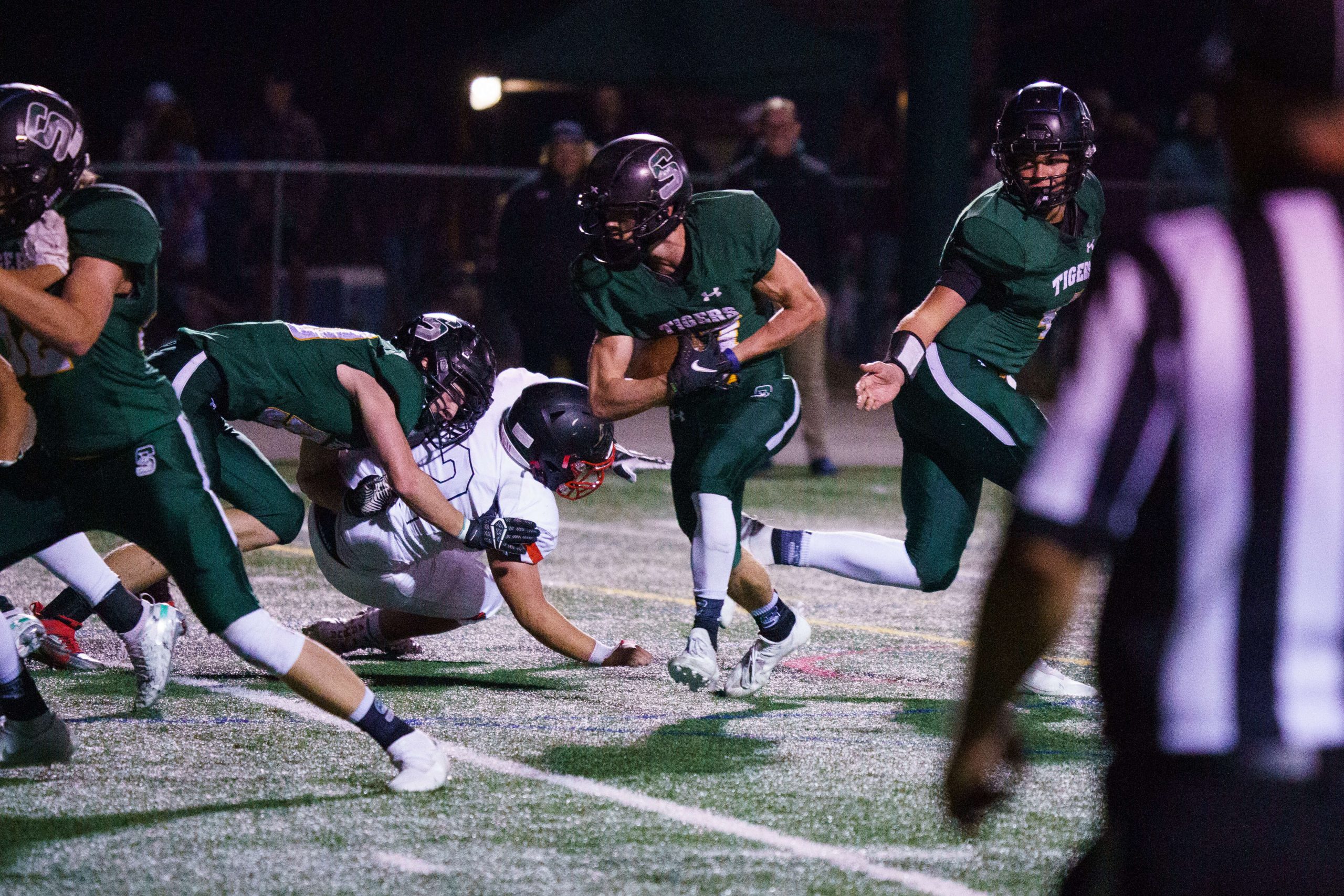 Watch: Summit High School football spreads out offensive success in ...
