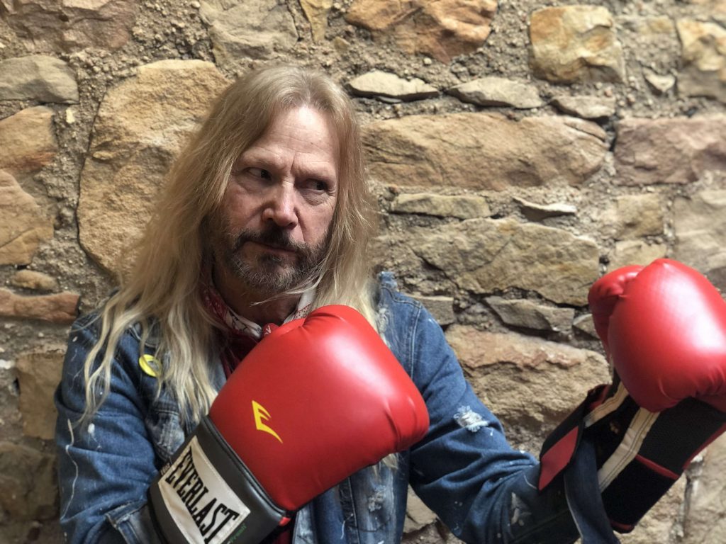 Comedians lighten the mood at Warren Station | SummitDaily.com