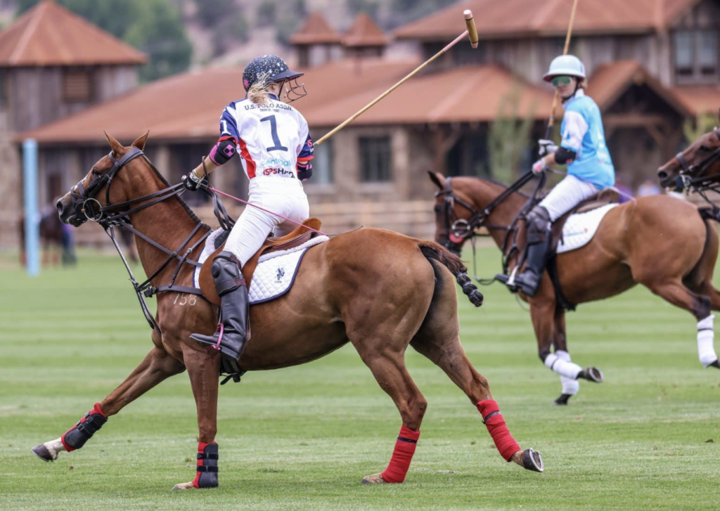 Photos: Prince Harry plays polo at Sentebale ISPS Handa Polo Cup ...