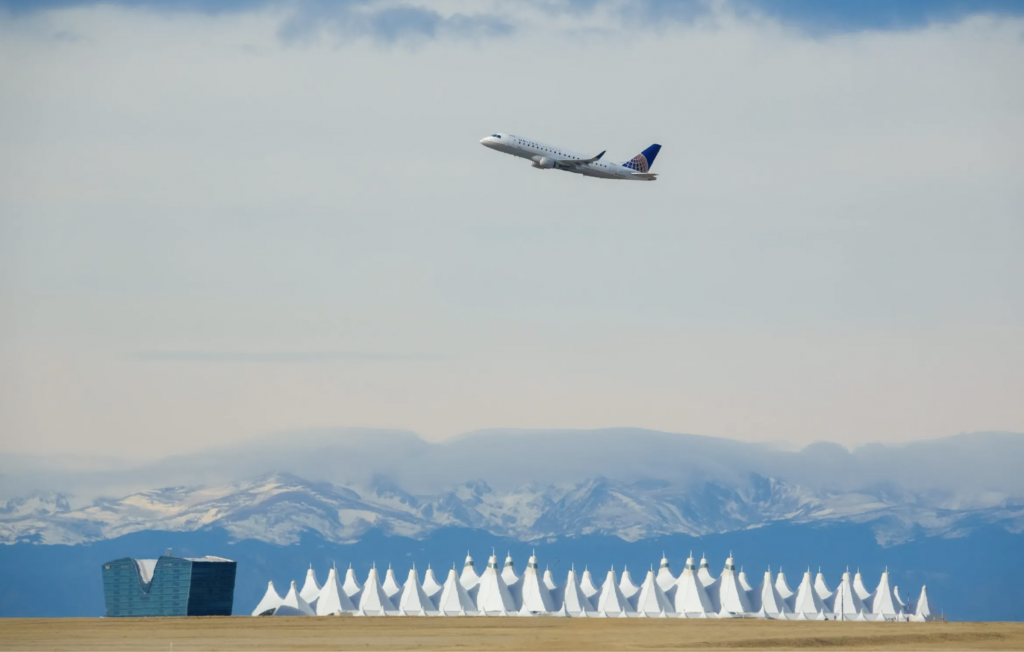 FAA warns of elevated midair crash risk near Denver airport from pilots ...