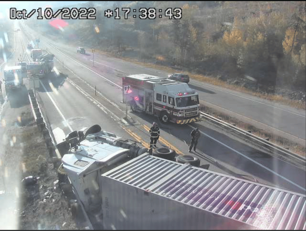 Roadway reopened after overturned semi in Keystone closed US Highway 6 ...