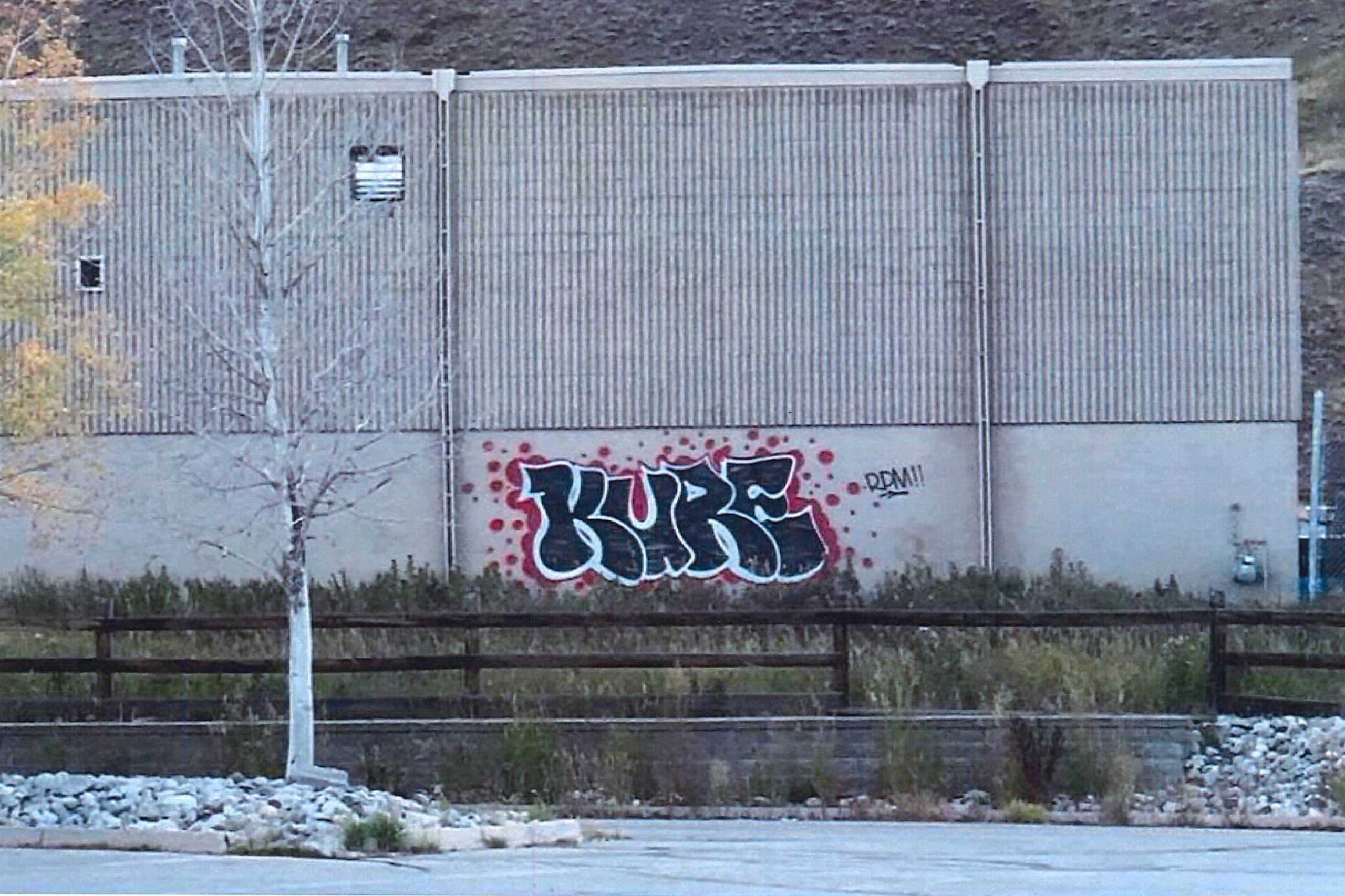 Silverthorne offers $2,500 reward for anyone who nabs its graffiti ...