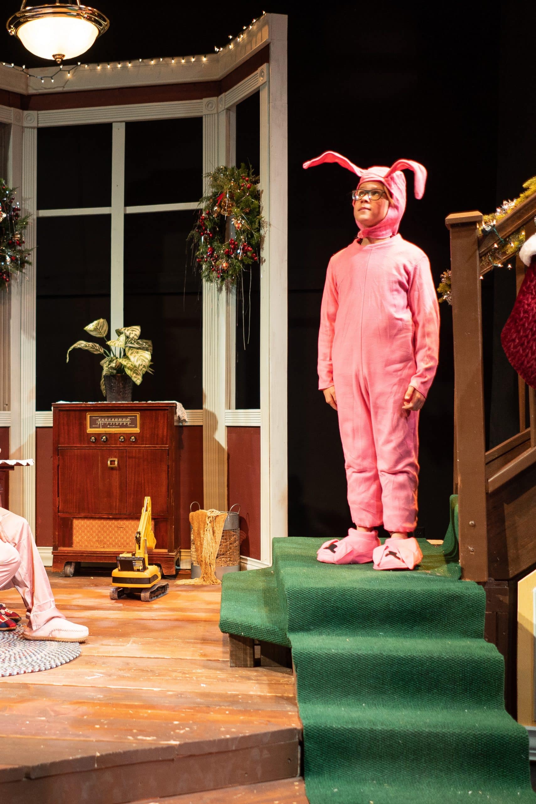 Breckenridge Backstage Theatre tells ‘A Christmas Story’ in a familiar ...