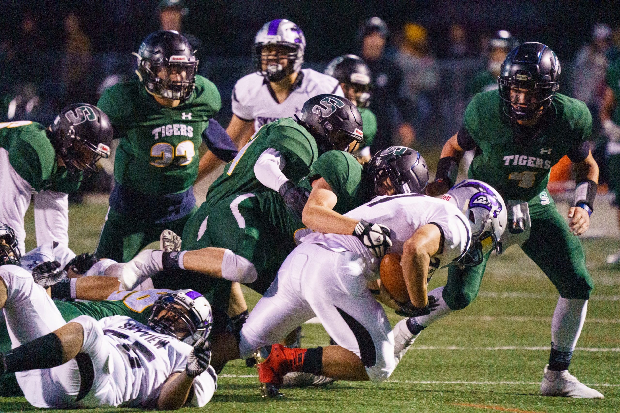 Watch: Penalties, turnovers derail Summit football in 33-20 loss at ...