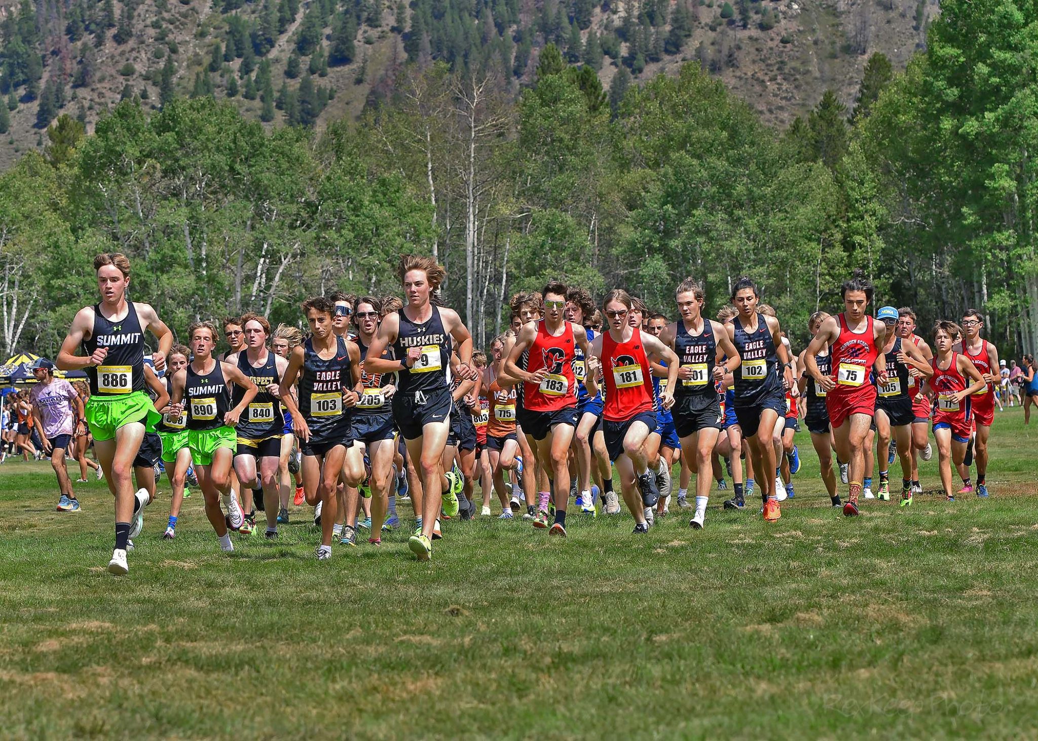 Beating the heat: Summit cross-country team sees marked improvement ...
