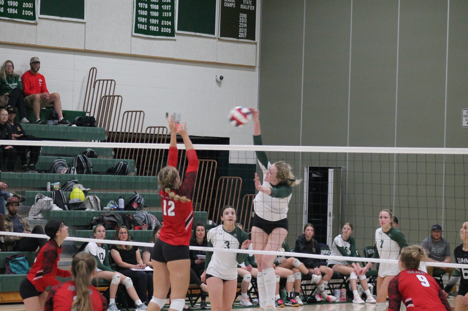 Summit volleyball improves record to 10-7 with shutout win against ...