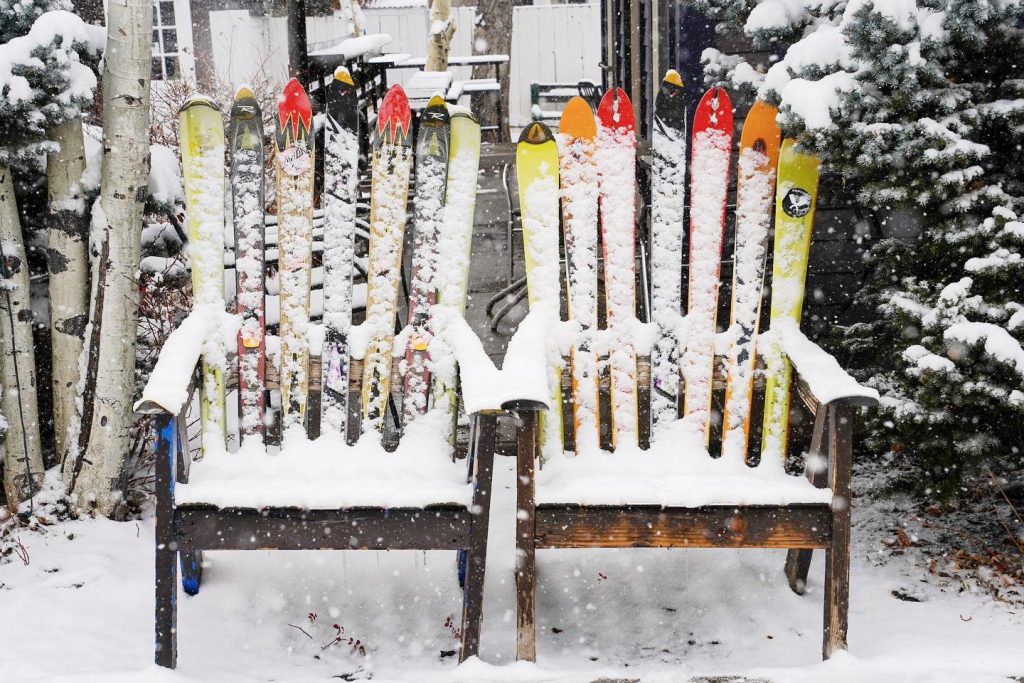 Weekend snowstorm boosts Summit County’s snowpack at local ski resorts ...
