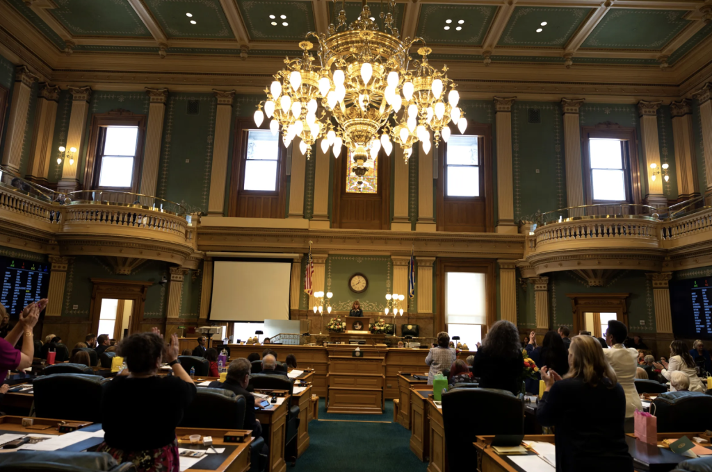 Colorado House speaker formally reprimands Elisabeth Epps for ...