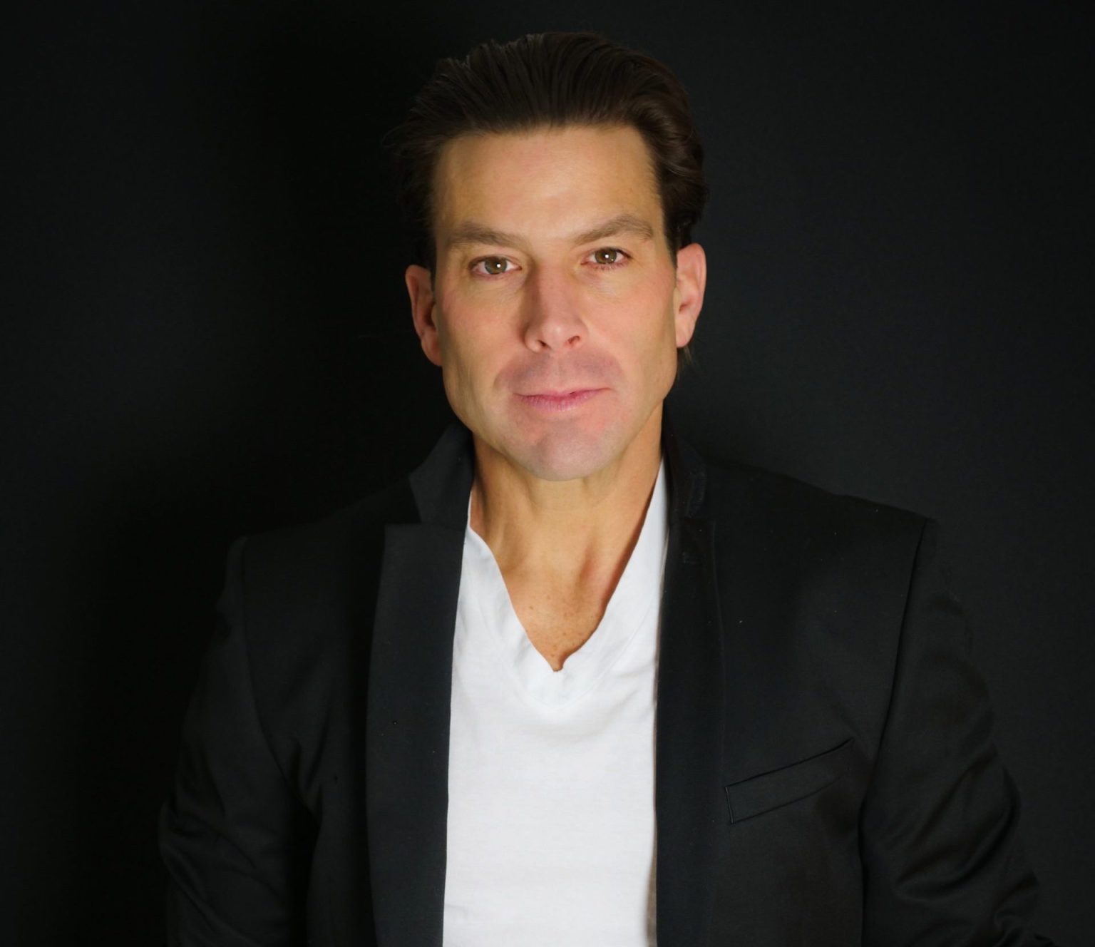 How Chad Weller, a high-performance life coach, went from his breaking ...