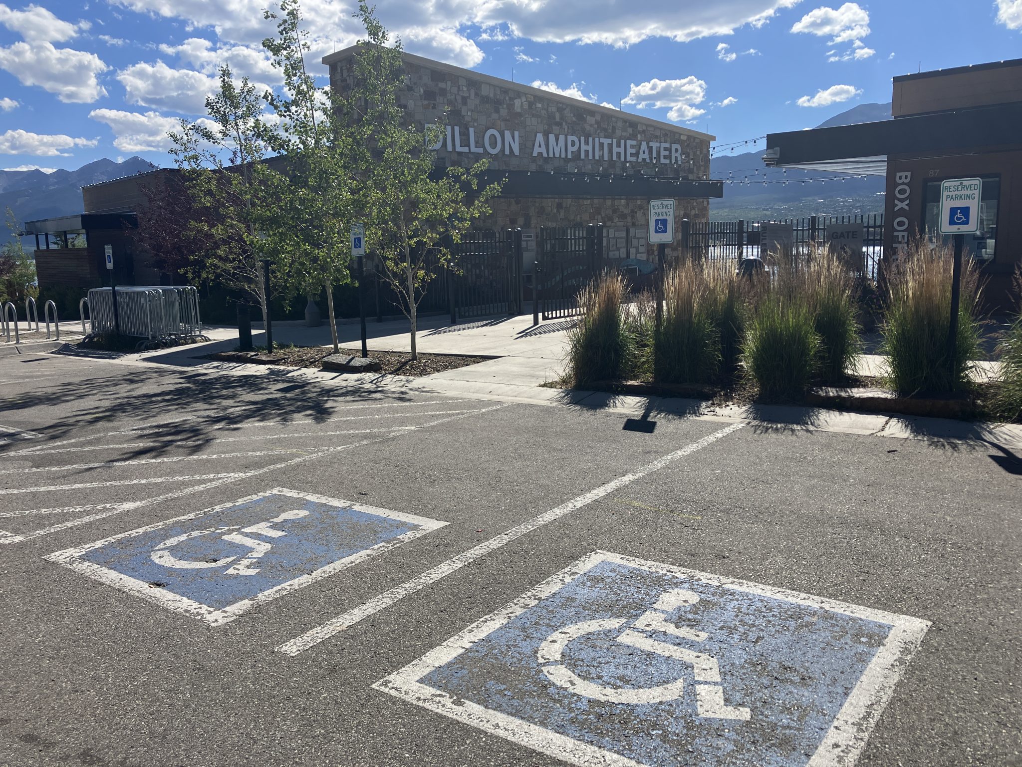 Dillon council begins talks about free and paid parking programs for ...