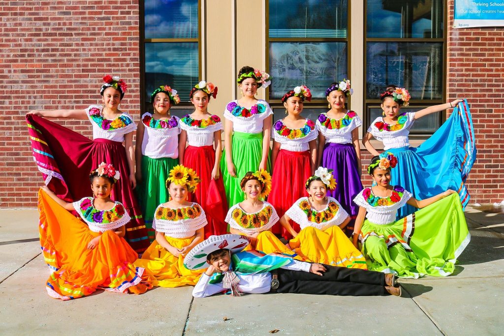 Hispanic elementary school dance group to perform at Taste of ...