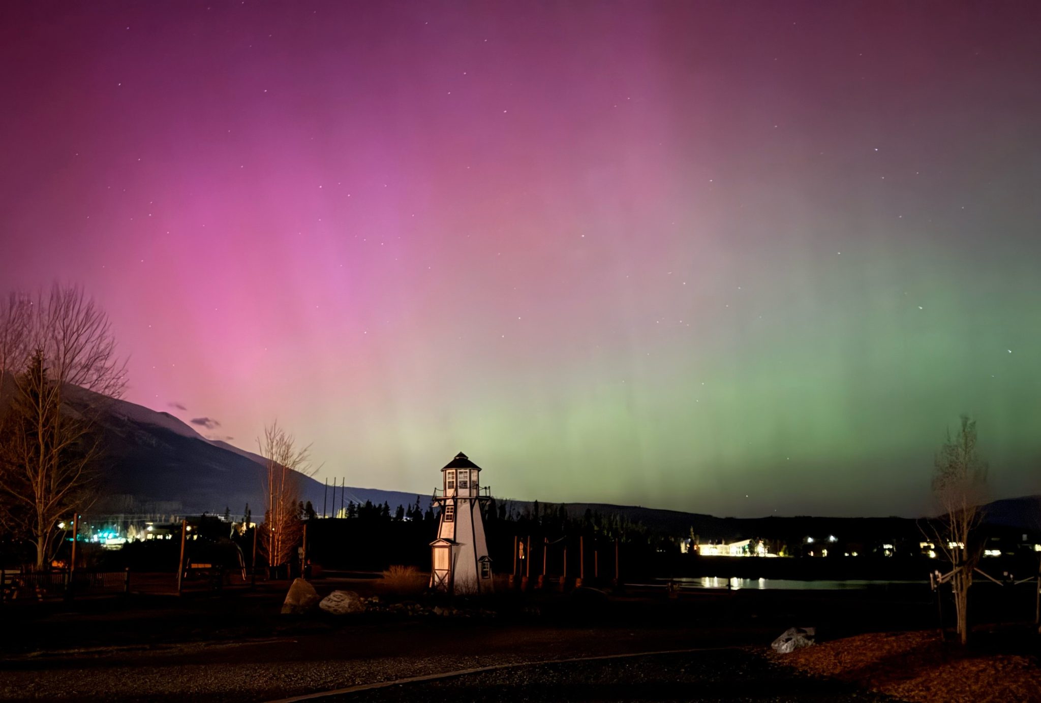 PHOTOS: Aurora borealis dazzles over Colorado’s mountains | SummitDaily.com