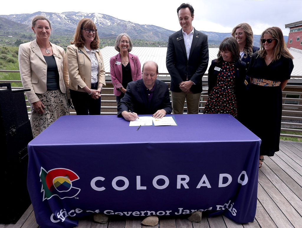 Governor, legislators celebrate bill addressing drought but Colorado’s ...