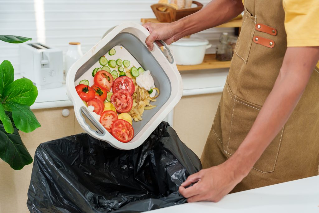 Ask Eartha: Five plastic-free swaps for a sustainable kitchen ...
