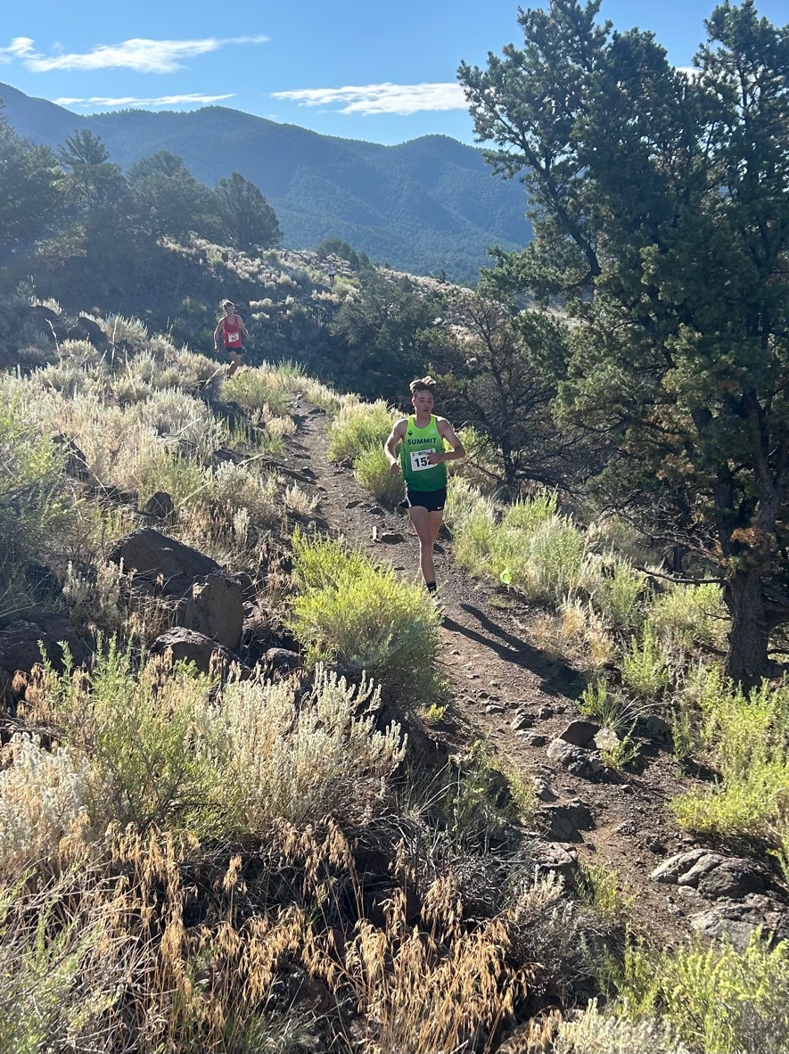 Summit’s Ella Hagen defends title at National High School Trail Running ...