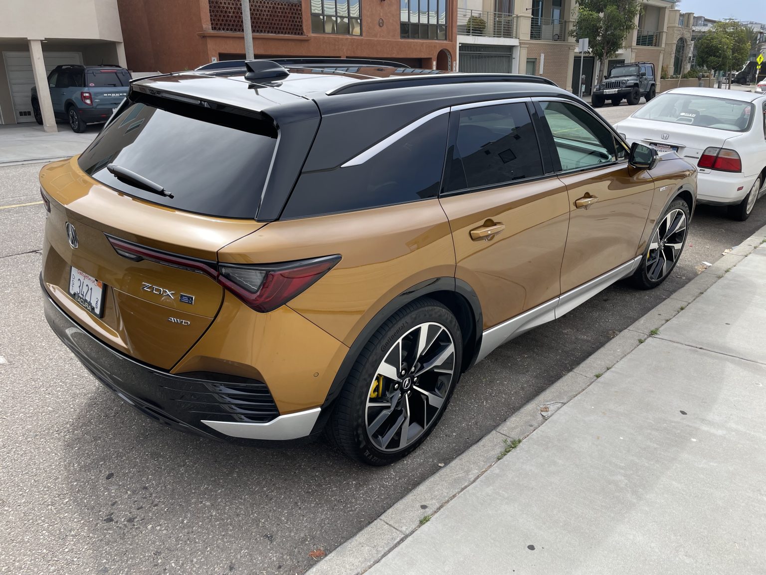 Mountain Wheels: Acura’s ZDX Type S is a curious, powerful electric ...