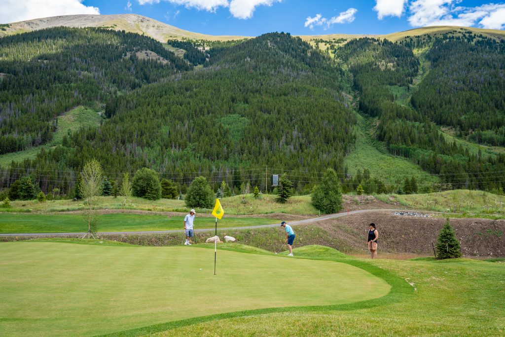 Copper Creek Golf Course returns to 18-hole course; unveils newly ...
