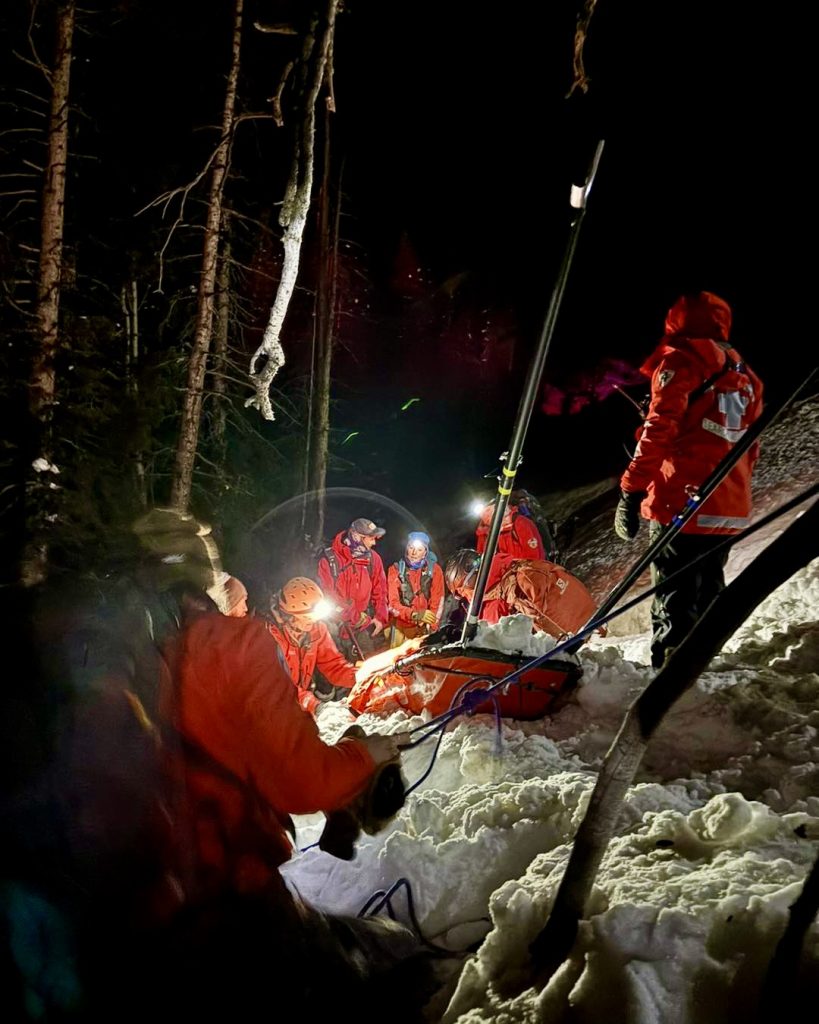 Man partially buried in large Berthoud Pass avalanche sustains ...