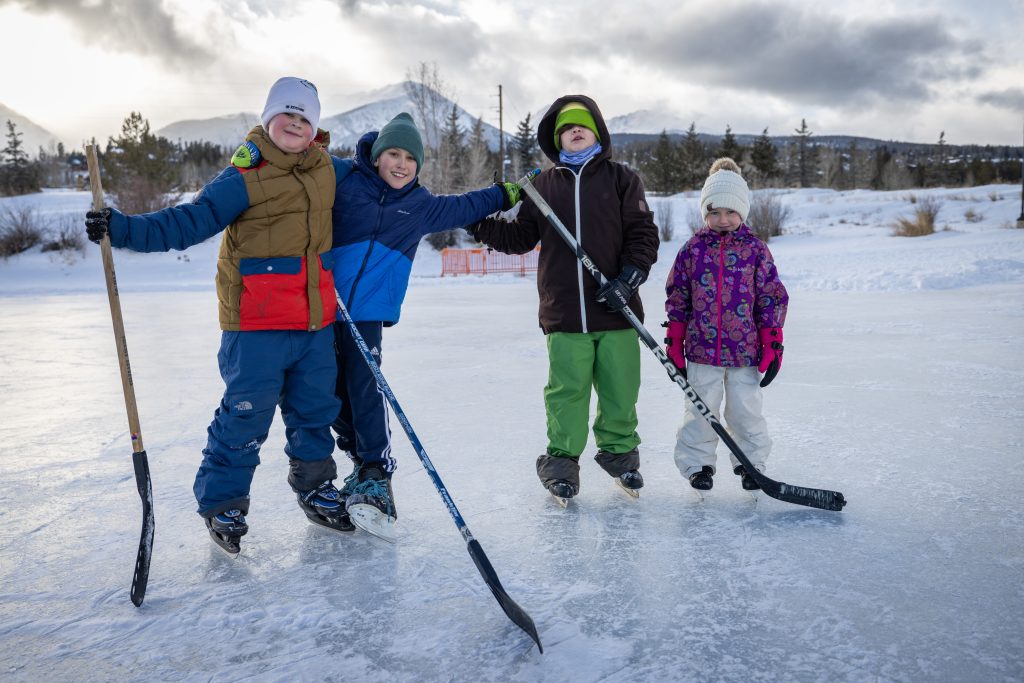 Ice rink at North Pond Park in Silverthorne is open for the winter ...