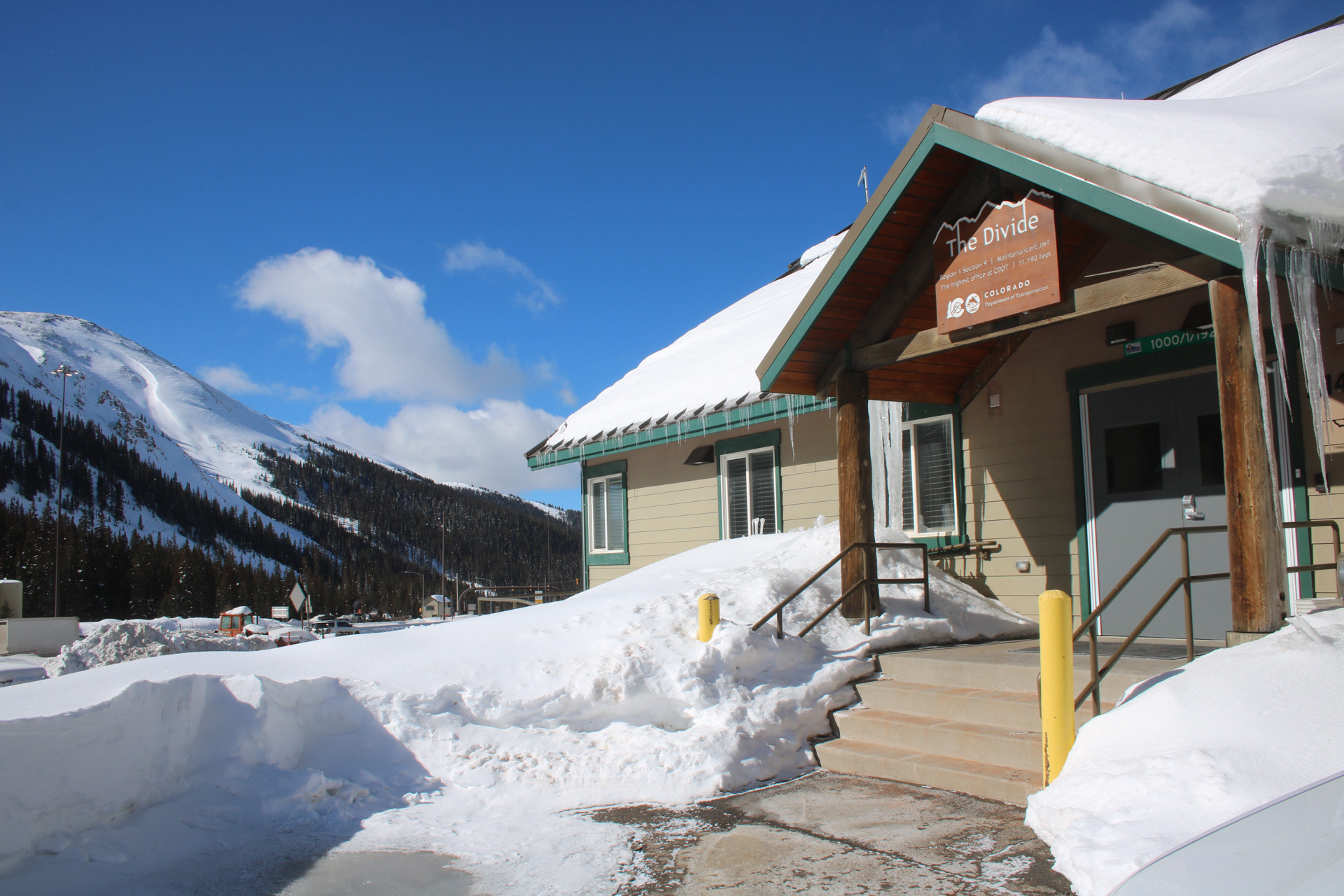 Inside the new operations center at I-70 tunnels that is helping ...
