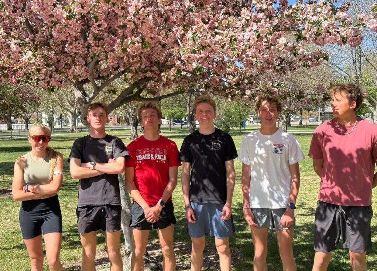 Summit track and field team utilizes spring break to qualify relay team ...