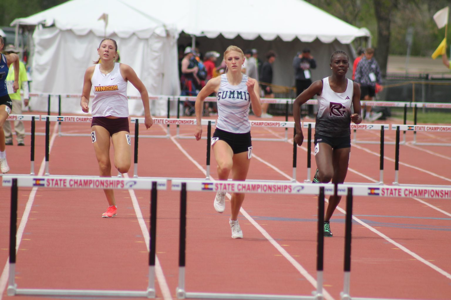 Summit’s Faith Fox sets personal best in 400-meter hurdles at Nike ...