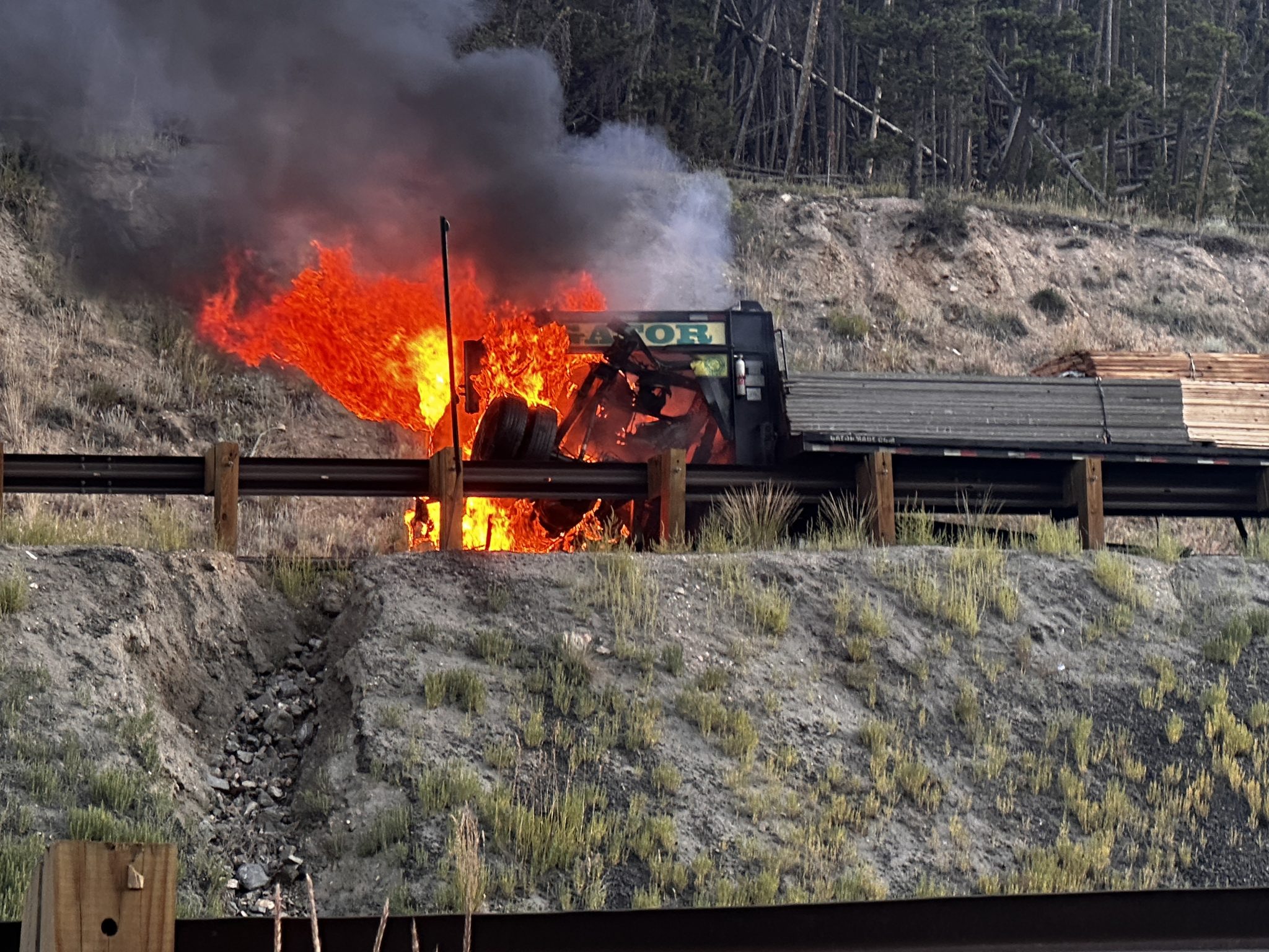 I-70 westbound moving again after three-vehicle crash, fire causes ...