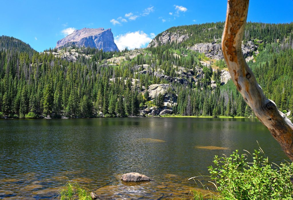 Foreign tourists to pay extra $100 to enter 11 national parks, including Rocky Mountain ...