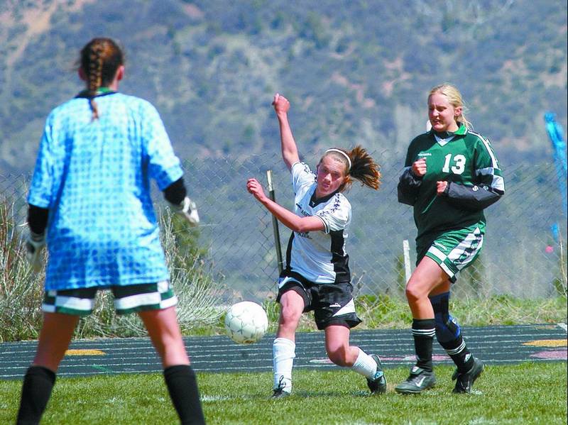 Aspen wins ninth straight | AspenTimes.com