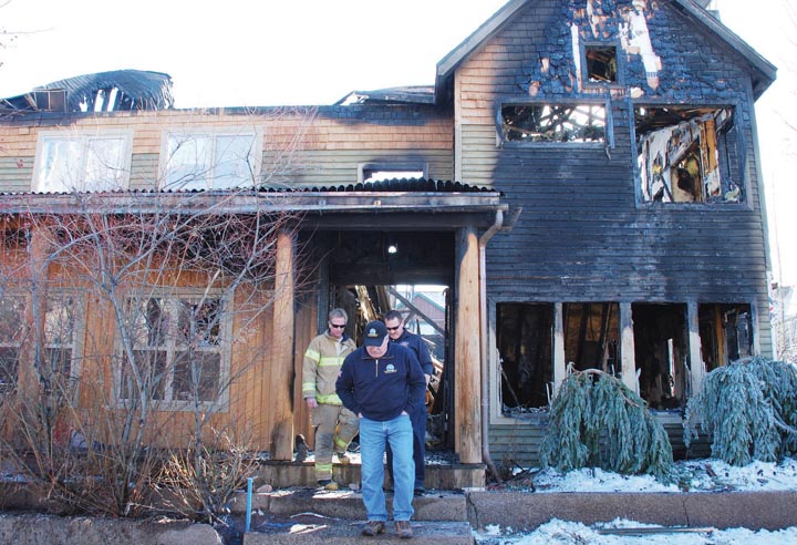 Investigators probe Willits fire; it spread quickly | AspenTimes.com