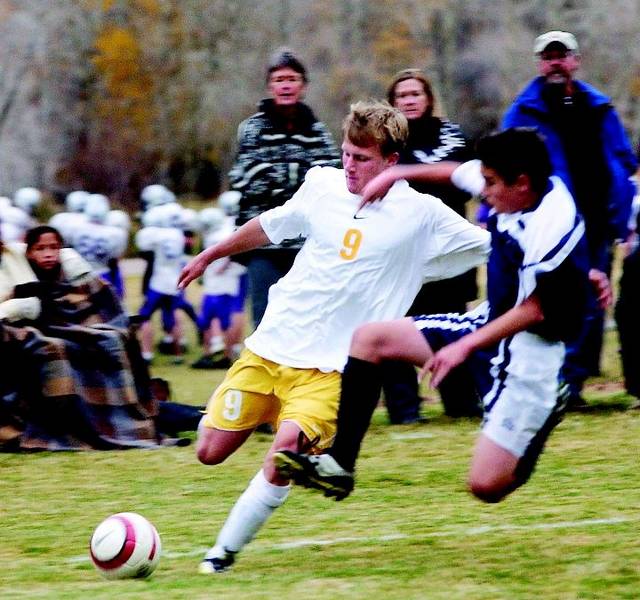 ‘Horns advance to state quarters | AspenTimes.com