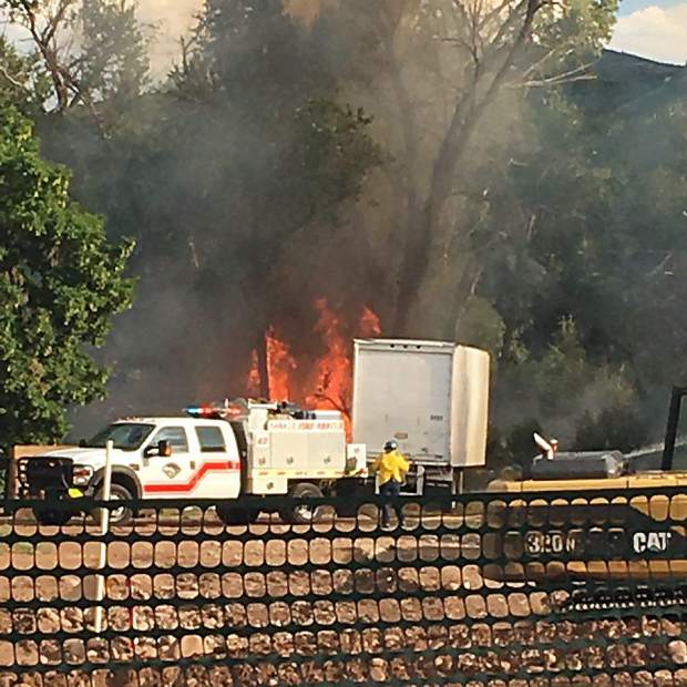 Crews knock down fire near Willits | AspenTimes.com