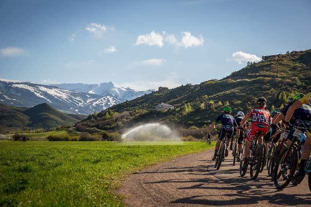 Photo: Racing Scene | AspenTimes.com