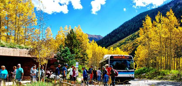 $2 to $4 fare hike proposed for Maroon Bells bus | AspenTimes.com