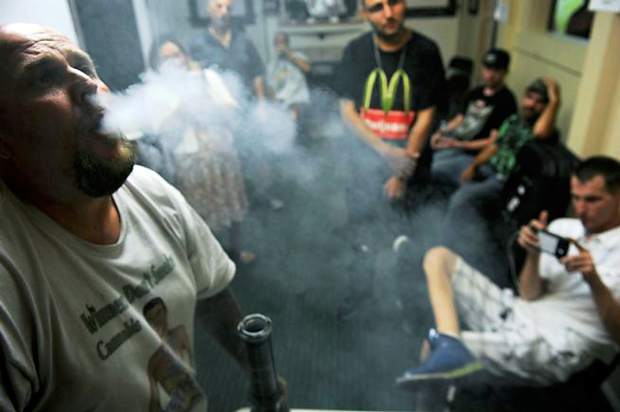 Aspen, with rest of state, grapples with pot-club possibilities ...