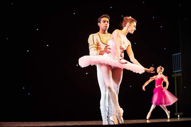 Aspen Santa Fe Ballet prepares for annual performances of ‘The ...