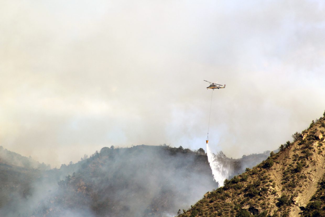 Air support released from Grand Hogback Fire outside New Castle ...