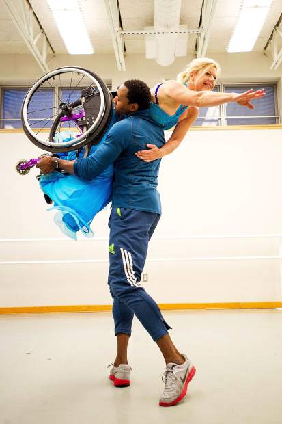 Amanda Boxtel and wheelchair take stage at Aspen Santa Fe Ballet gala ...