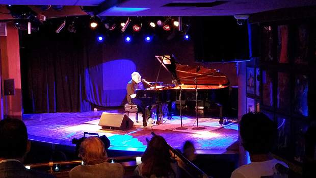Review: Randy Newman show at Belly Up Aspen spans 49-year career for ...