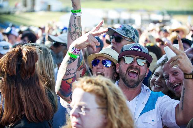 Photos: Keith Urban show makes for good time at Jazz Aspen Snowmass ...